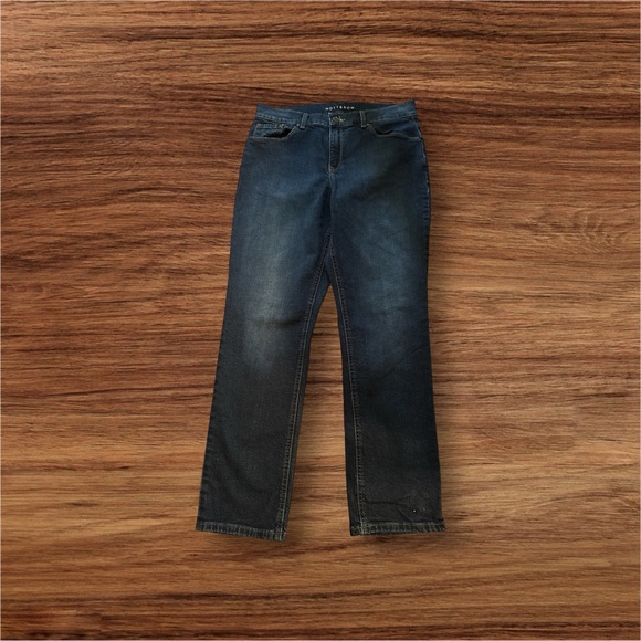 Mott & Bow | Jeans | Blue Mott Bow Boyfriend Jeans With Subtle Fading ...